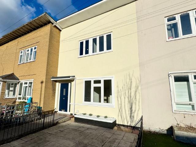 White Horse Lane, Stepney Green E1, 4 bed terraced house to rent, £3,800 pcm | PrimeLocation