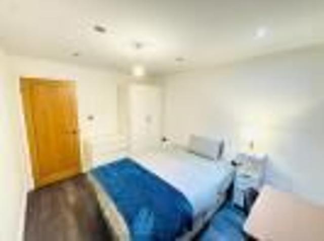 White Horse Road, London E1, 4 bed maisonette to rent, £3,500 pcm | PrimeLocation