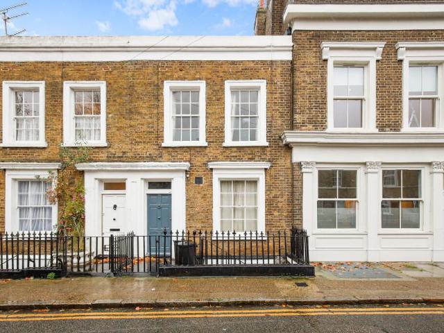 White Horse Road, London E1, 2 bed flat to rent, £2,500 pcm | PrimeLocation