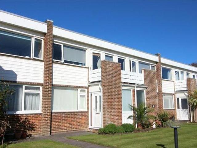 White Horses, Barton On Sea, 2 Bedroom Apartment