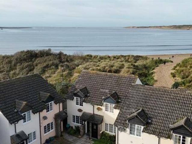White House Close, Instow, 2 Bedroom Semi detached