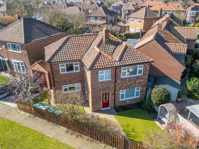 White House Gardens, Tadcaster Road, 4 Bedroom Detached