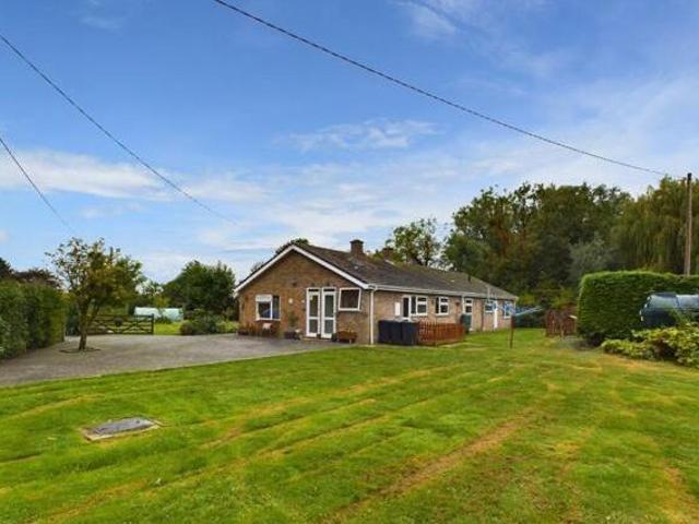 White House Road, Little Ouse, 4 Bedroom Detached