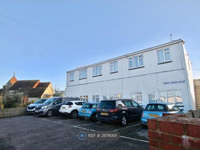 White Lodge Court, Winchelsea TN36, 2 bed flat to rent, £860 pcm | PrimeLocation