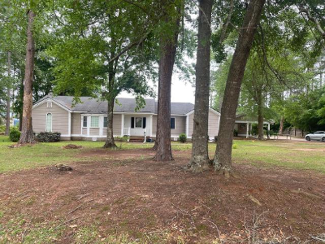 White Oak Dr