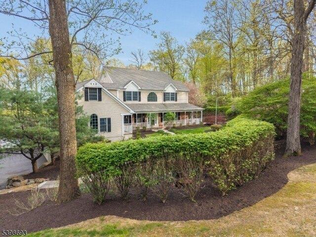 White Oak Dr, Union Twp, Home For Sale