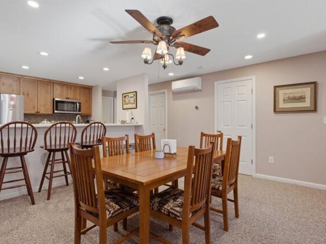 White Oak Ln Unit,lincoln, Condo For Sale