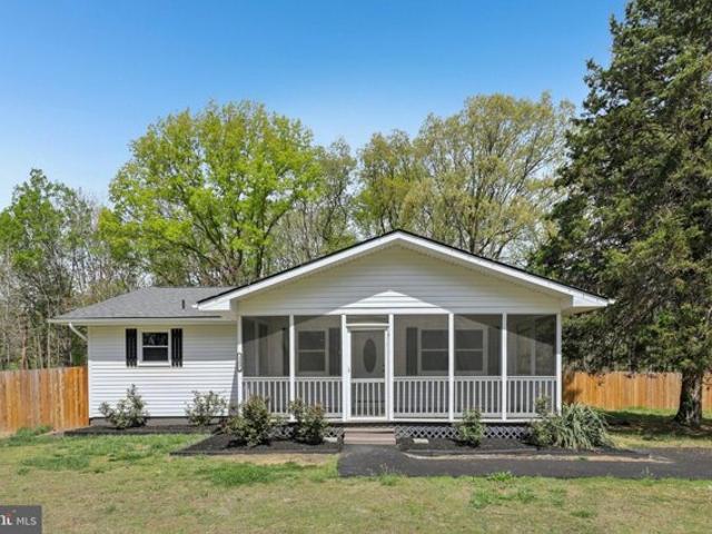 White Oak Rd, Fredericksburg, Home For Sale