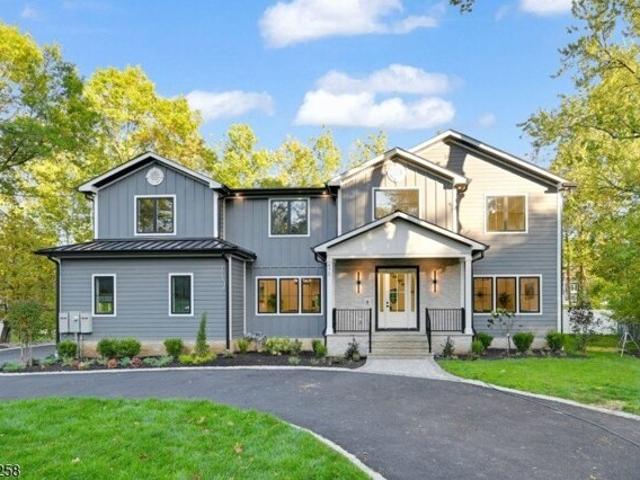 White Oak Ridge Rd, Millburn, Home For Sale