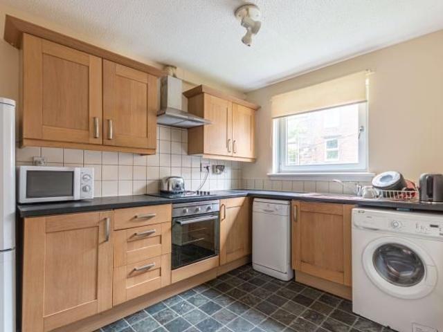 White Park, Edinburgh EH11, 2 bed flat to rent, £1,145 pcm | PrimeLocation