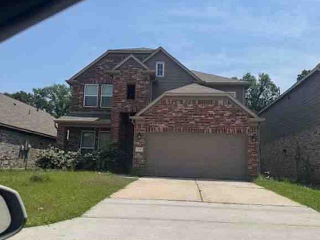 White Peak Dr