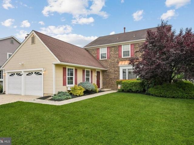 White Pine Dr, Sewell, Home For Sale