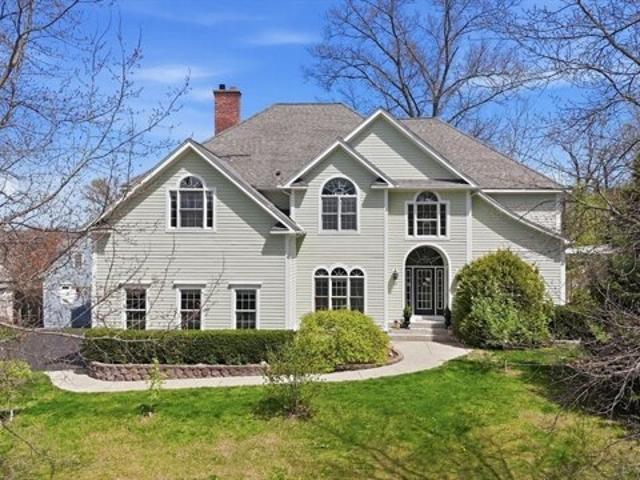 White Pine Rd, Amherst, Home For Sale