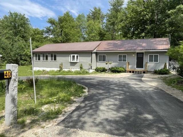 White Pond Rd, Ossipee, Home For Sale