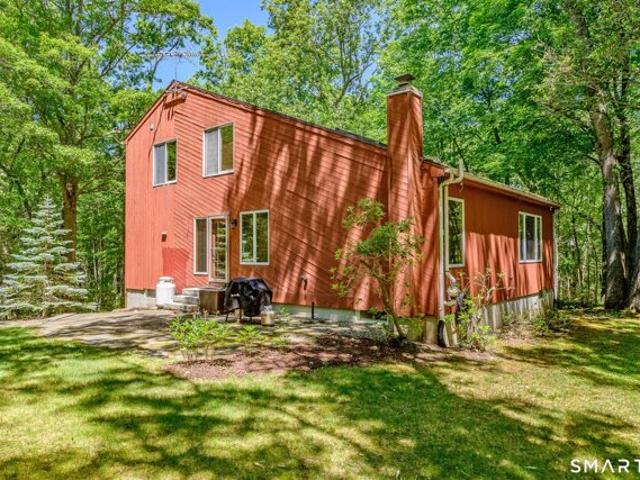 White Plains Rd, Norwich, Home For Sale