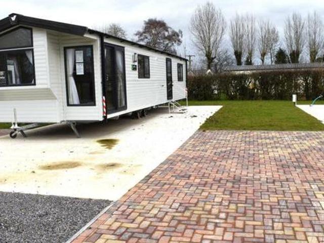 White Rose Holiday Park, Hutton Sessay, 2 Bedroom Park