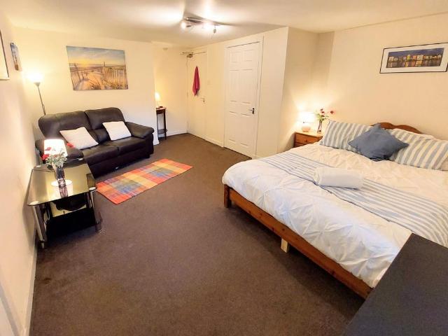 White Sands, Dumfries DG1, Room to rent, £550 pcm | PrimeLocation