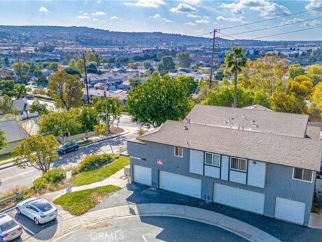 White Spring Ln Unit,yorba Linda, Condo For Sale