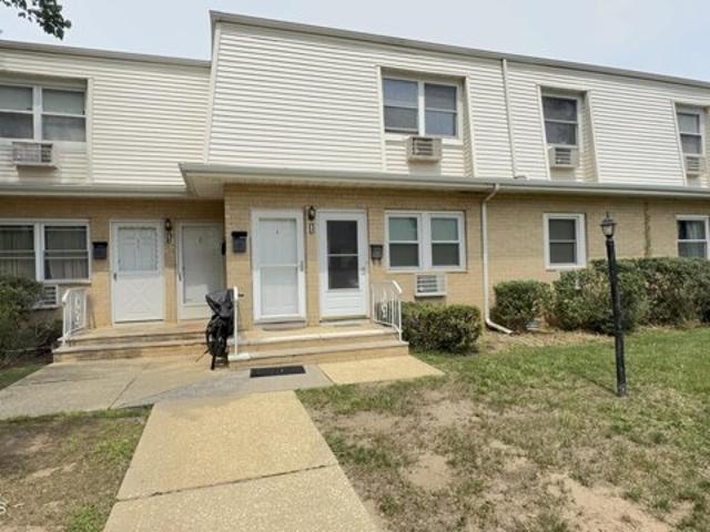 White St Unit B, Eatontown, Property For Sale