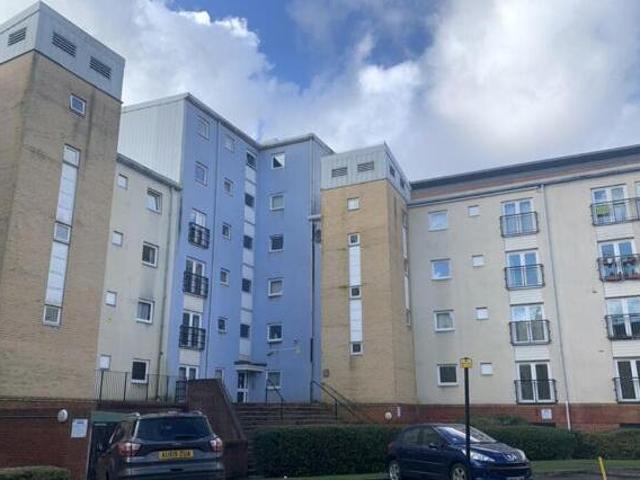 White Star Place, Southampton, 2 Bedroom Flat