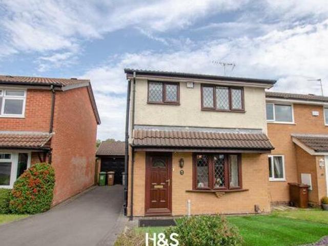 Whitemoor Drive, Shirley, 3 Bedroom Semi detached