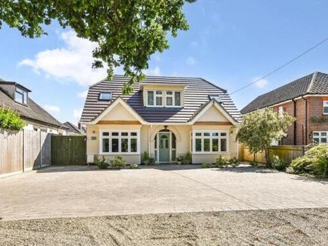 Whitenap, Romsey, 4 Bedroom Detached