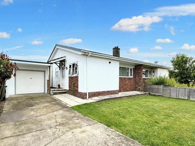 Whitears Way, Kingsteignton, 2 Bedroom Bungalow