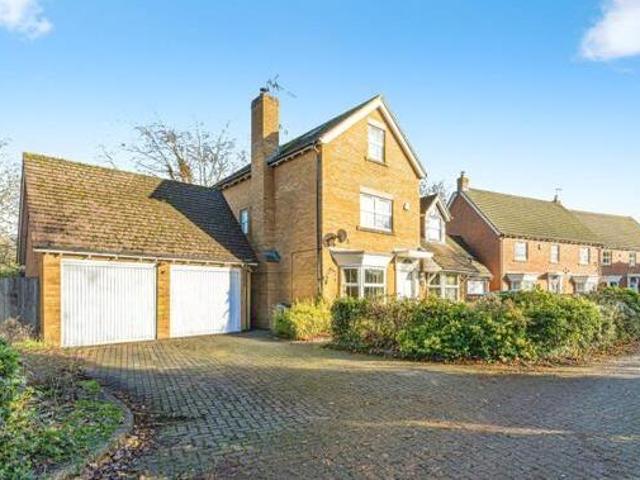 Whitebeam Close, Weston Turville, 4 Bedroom Detached