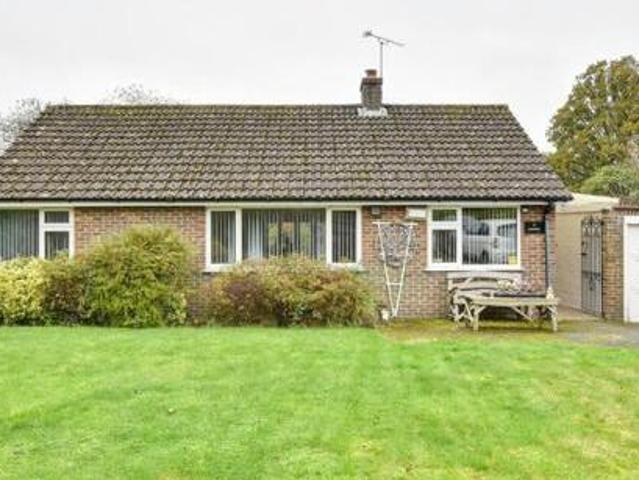 Whitebread Lane, Beckley, 3 Bedroom Detached