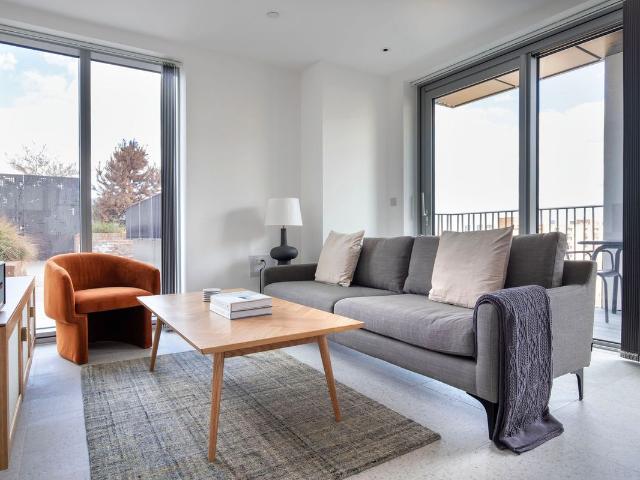 Whitechapel E1, 1 bed flat to rent, £2,750 pcm | PrimeLocation