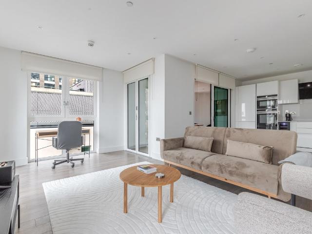 Whitechapel E1, 2 bed flat to rent, £4,030 pcm | PrimeLocation