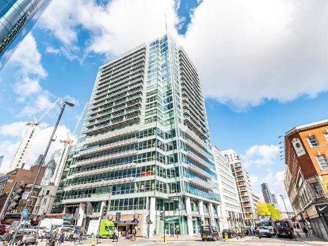 Whitechapel High Street, London E1, 2 bed flat to rent, £3,600 pcm | PrimeLocation