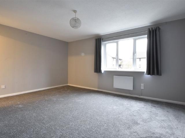 Whitecroft, Horley, Surrey, RH6