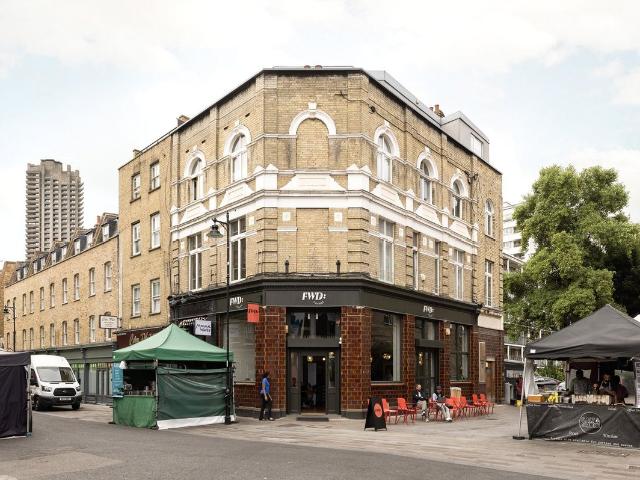 Whitecross Street, London EC1Y, 1 bed flat to rent, £2,150 pcm | PrimeLocation