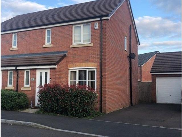 Whitefield Crescent, Gloucester GL2, 3 bed semi detached house to rent, £1,450 pcm | PrimeLocation