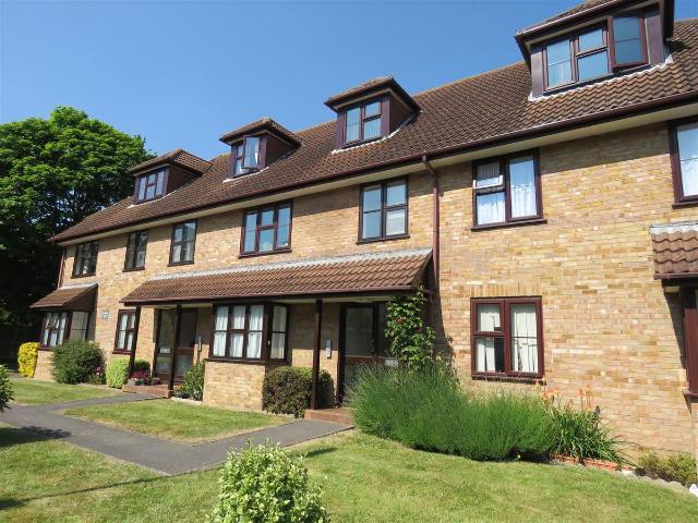 Whitefield Lodge, Whitefield Road BH25, 2 bed flat to rent, £1,195 pcm | PrimeLocation