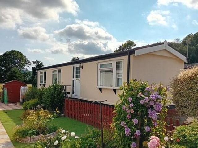 Whitegates Park, Church Lane, 2 Bedroom Lodge