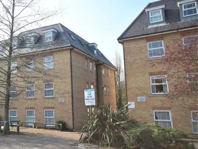 Whitegates, 100 Station Road, Barnet Vale, London, EN5 1QB, United Kingdom | 2 bed apartment for rent #131496812 | Rentberry