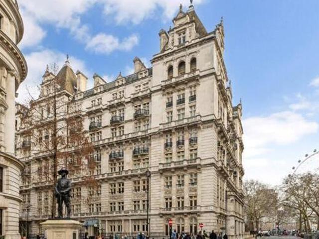 Whitehall Court, London, 2 Bedroom Apartment