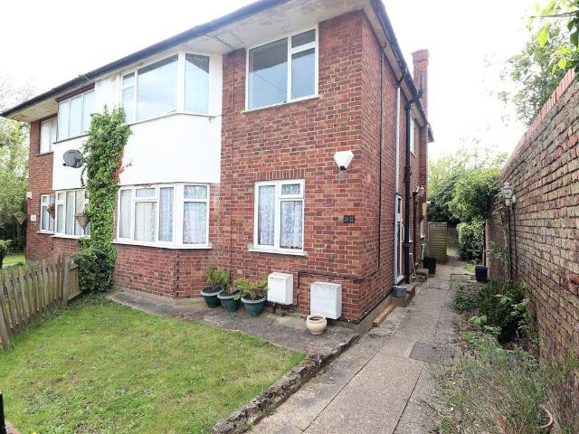 Whitehall Close, Uxbridge UB8, 2 bed maisonette to rent, £1,550 pcm | PrimeLocation