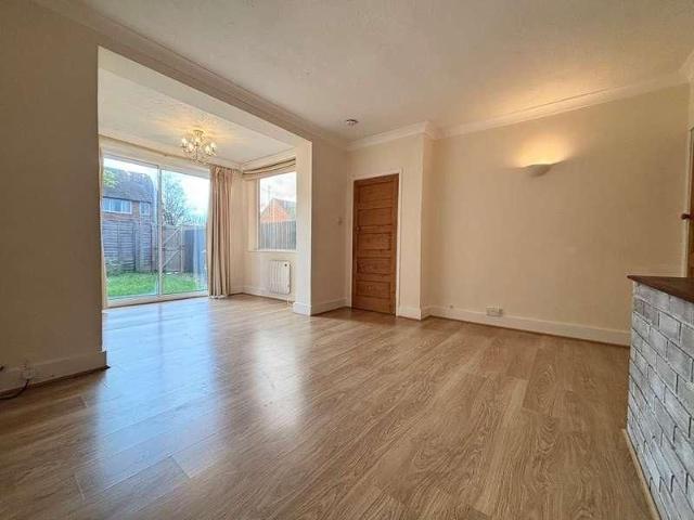 Whitehall Gardens, Duxford, Cambridge, CB22