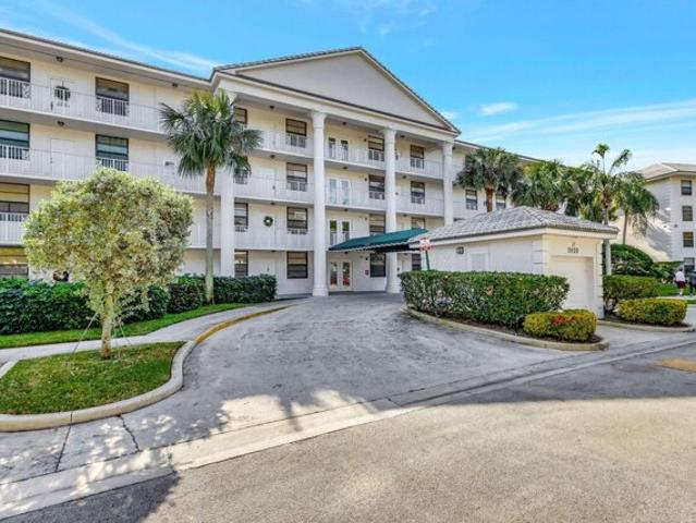 Whitehall Dr Apt,west Palm Beach, Condo For Sale
