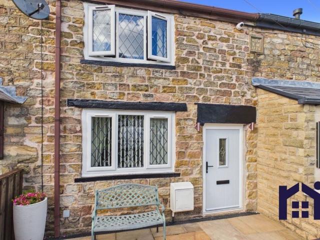 Whitehall Lane, Blackrod BL6, 2 bed cottage to rent, £975 pcm | PrimeLocation