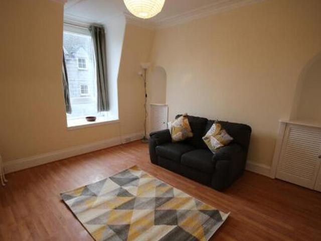 Whitehall Place, Rosemount, 1 Bedroom Flat