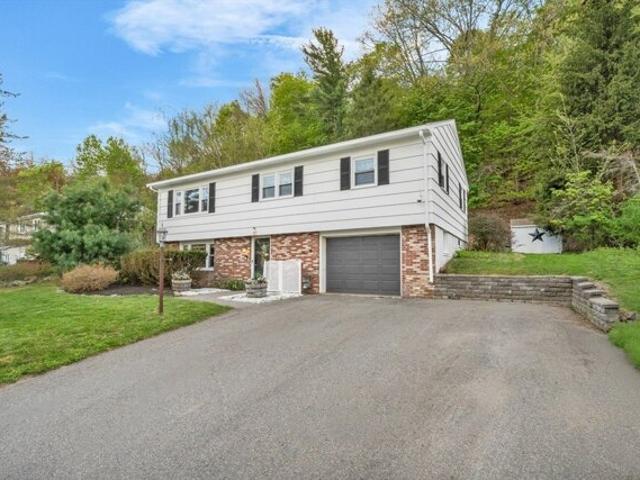 Whitehall Rd, Amesbury, Home For Sale