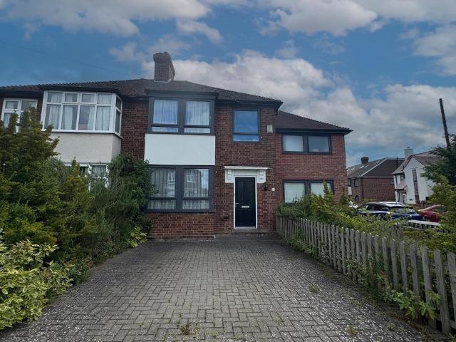 Whitehill Road, Cambridge 3 bed terraced house to rent £1,850 pcm £427 pw