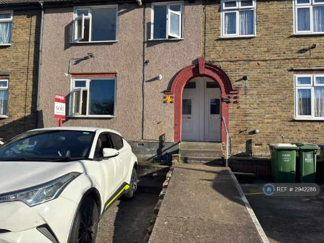 Whitehill Road, Crayford, Dartford, DA1 3 bed terraced house to rent £1,950 pcm £450 pw