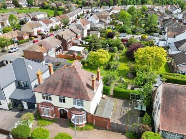 Whitehill Road, Gravesend, 5 Bedroom Detached