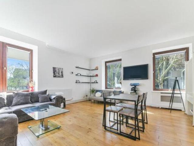 Whitehouse Apartments, Belvedere Road, 2 Bedroom Apartment