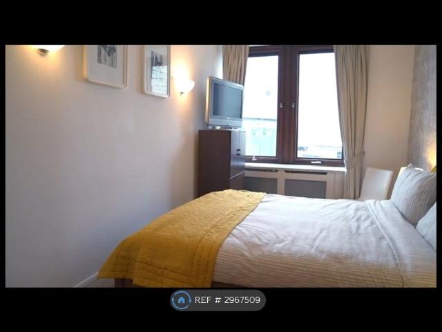 Whitehouse Apartments, London SE1, 1 bed flat to rent, £2,580 pcm | PrimeLocation